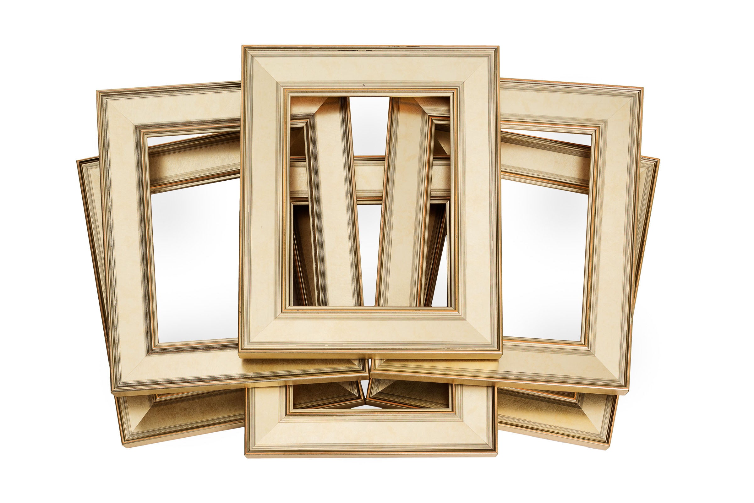 Wholesale Frame Company | Wholesale Frames For The Professional Artist